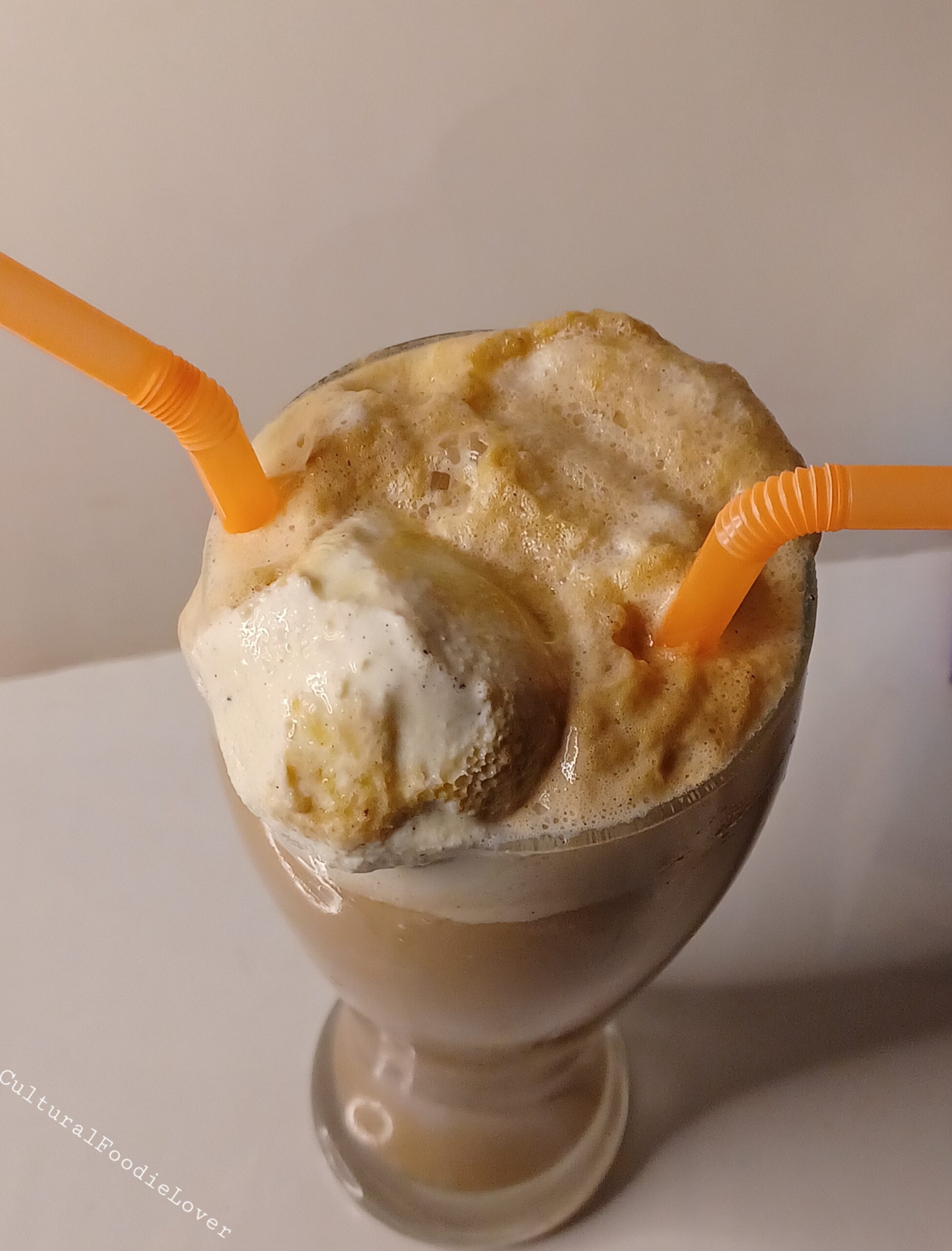 Root Beer Float - Cultural Foodie Lover